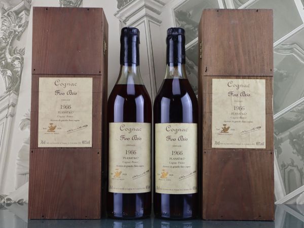 Cognac Fins Bois Planat & Co. 1966 - Asta Les Esprits de France ...